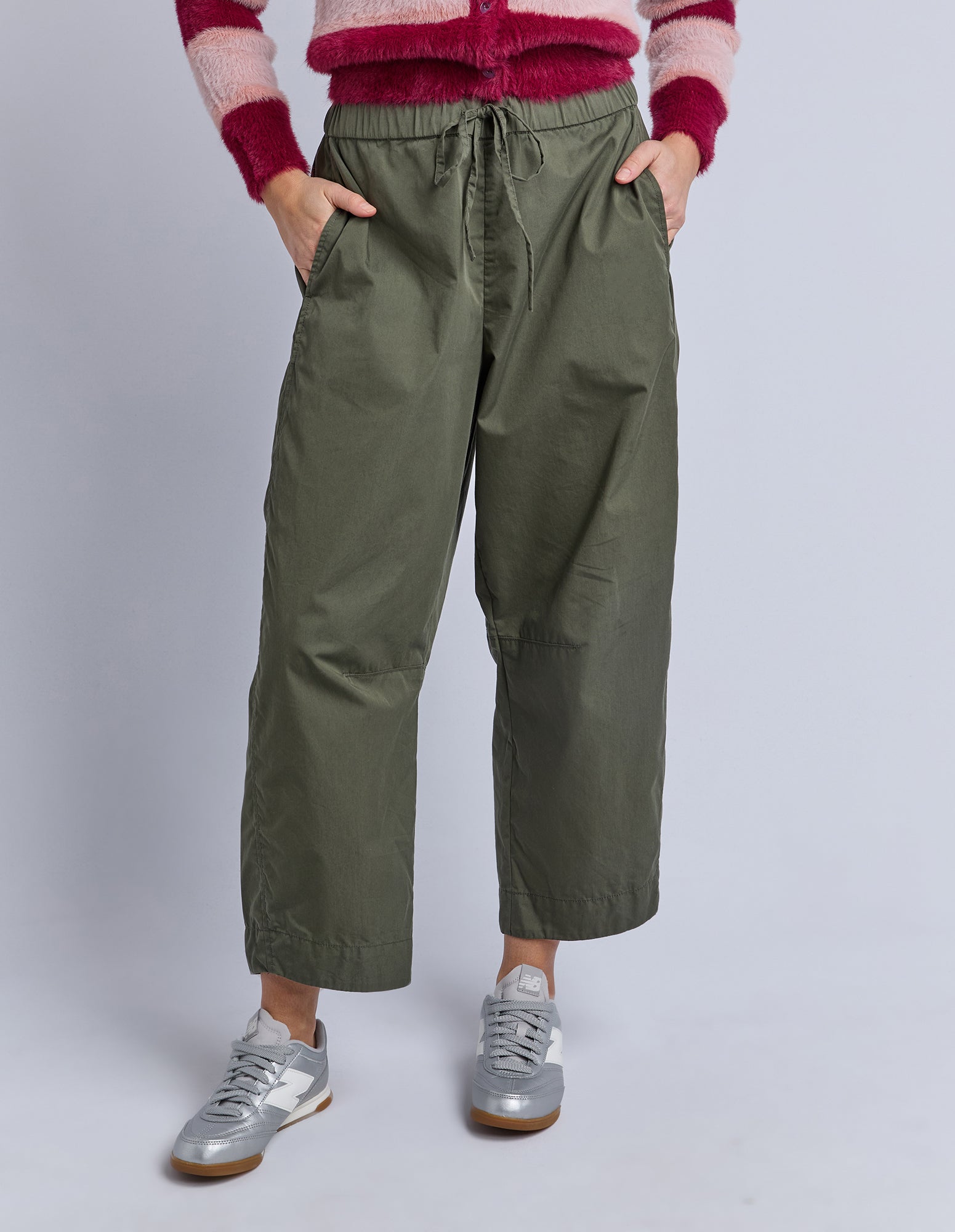 Lund Barrel Leg Pant Basil – Elm Lifestyle