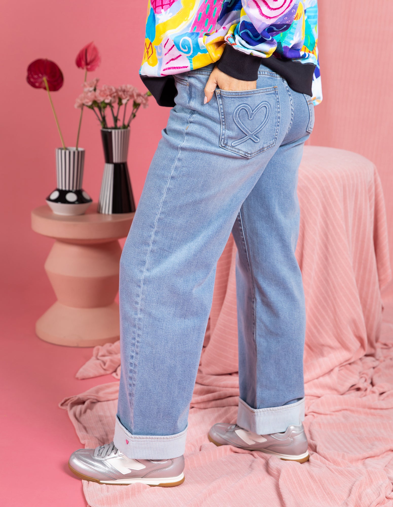 Deb Turn Up Jean Mid Blue Wash – Elm Lifestyle